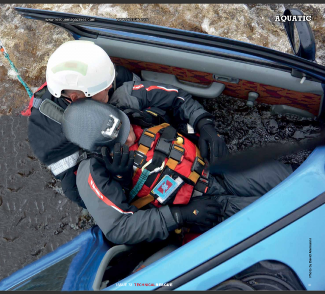 Rescate de vehículos en el agua :: RIVER GURU Rescue